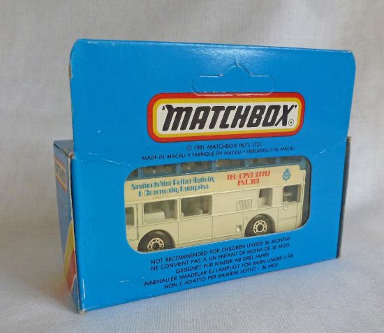 Rockertron Toys. Matchbox Blue Box MB17 London Bus "Space" Police