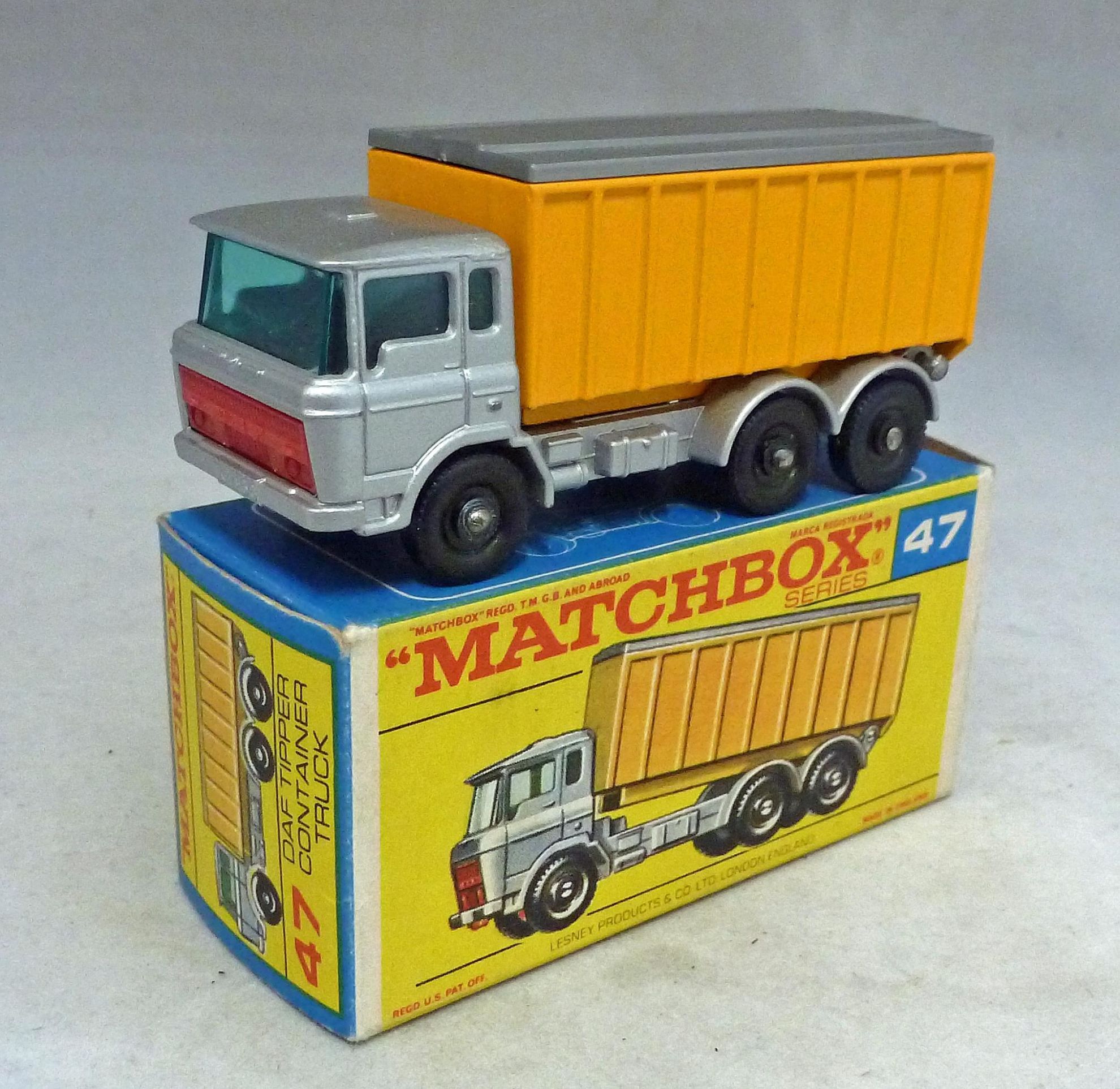 Rockertron Toys. Matchbox Toys MB47c DAF Tipper Truck F Box