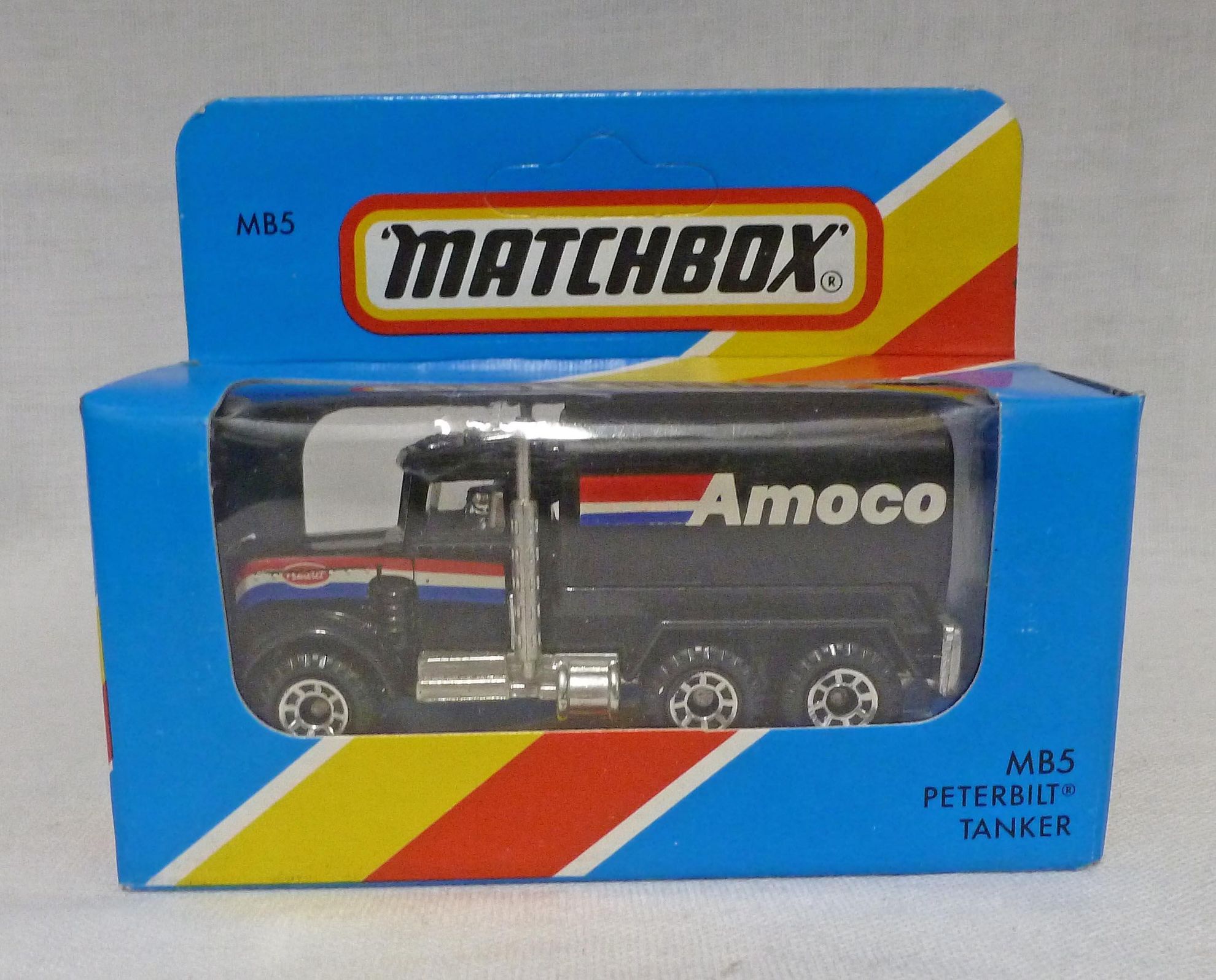 Rockertron Toys. Matchbox Blue Box MB5 Peterbilt Tanker Black "Amoco"
