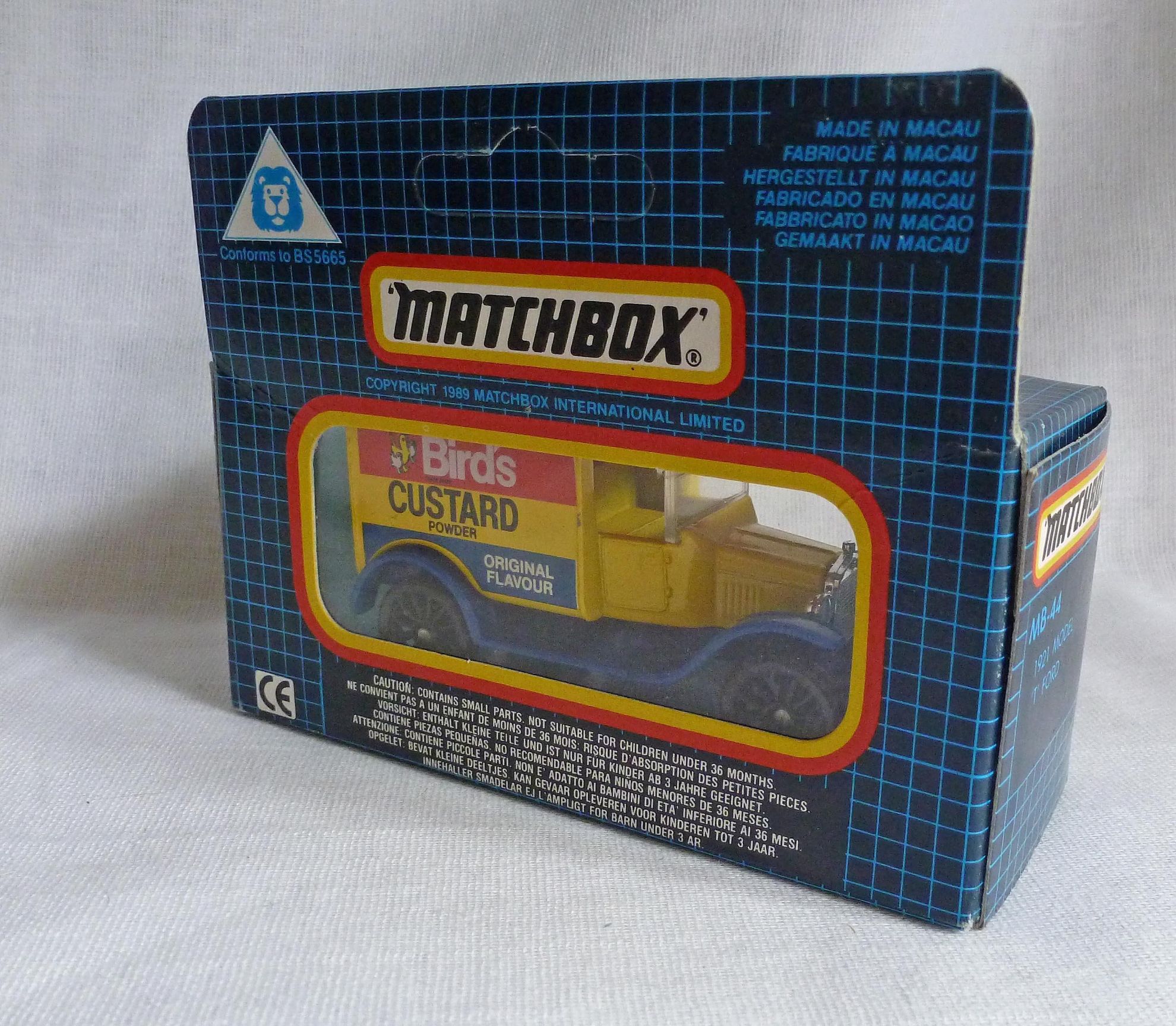 Rockertron Toys. Matchbox Dark Blue Box MB44 Model T Ford "Birds Custard"