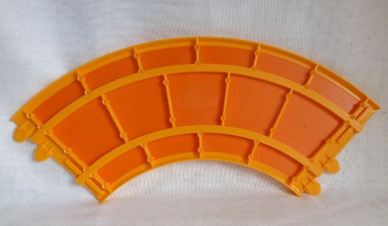 Rockertron Toys. Matchbox Motorway X-3 Track Section Curve Orange [New]