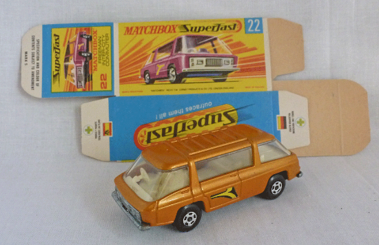 Rockertron Toys. Matchbox Superfast MB22d Freeman Commuter Orange/Gold ...