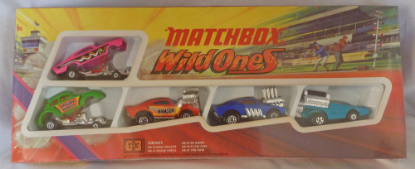 Rockertron Toys. Matchbox Superfast Gift Sets & Service Stations