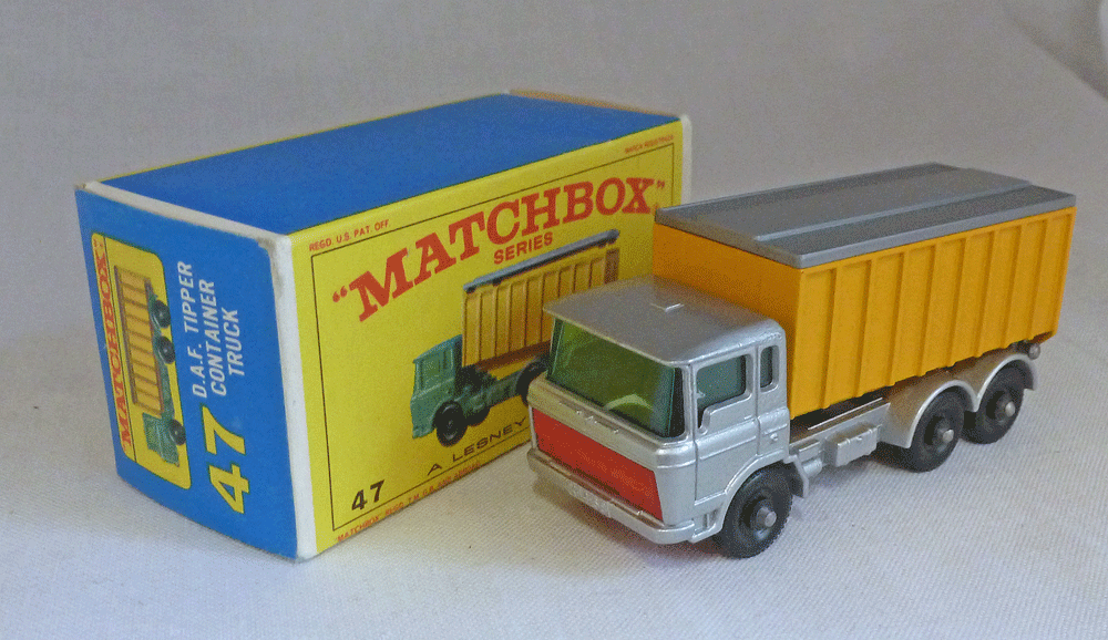 Rockertron Toys. Matchbox Toys MB47c DAF Tipper Truck with Silver Roof