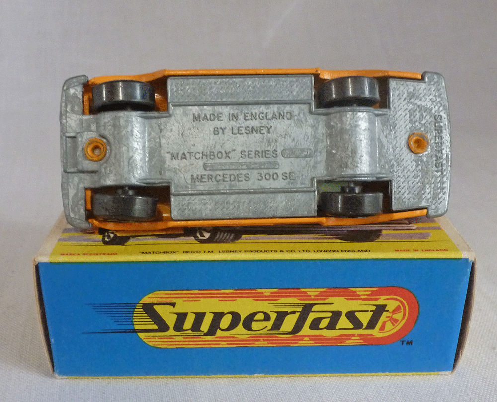 Rockertron Toys. Matchbox Superfast MB46c Mercedes 300 SE Coupe ORANGE ...