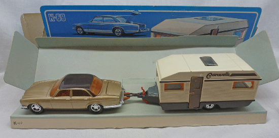 Rockertron Toys. Matchbox Superkings K-69 Jaguar & Caravan Touring Set