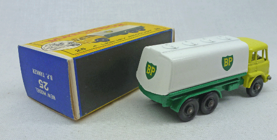 Rockertron Toys. Matchbox Toys MB25c Bedford BP Petrol Tanker E1 Box