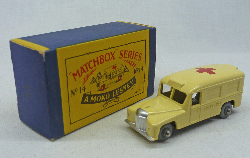 Rockertron Toys. Moko Lesney Matchbox MB14b Daimler Ambulance Cream B2 Box