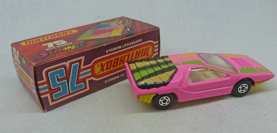 Rockertron Toys. Matchbox Superfast MB75c Alfa Carabo Streaker PINK